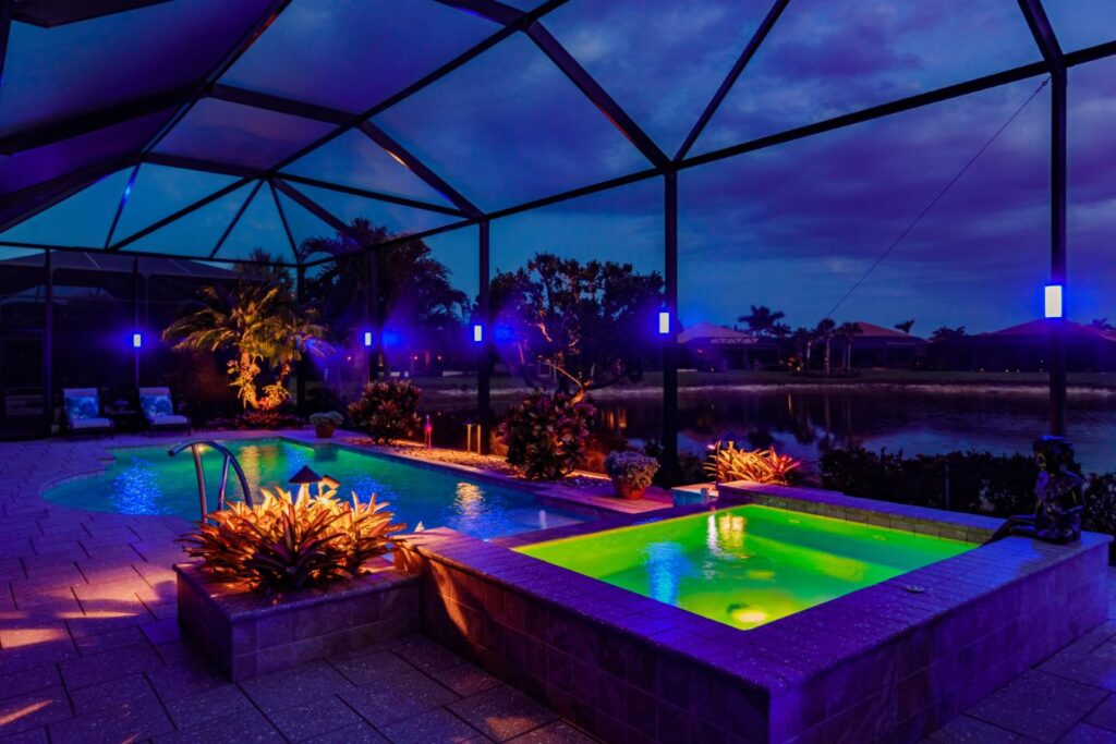 Palm Beach Model - Lanai Lights Outdoor Lighting Products